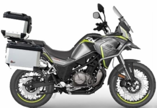 Новинки от Zongshen: спортбайк Cyclone RC401 и эдвенчер Cyclone RX401 ...